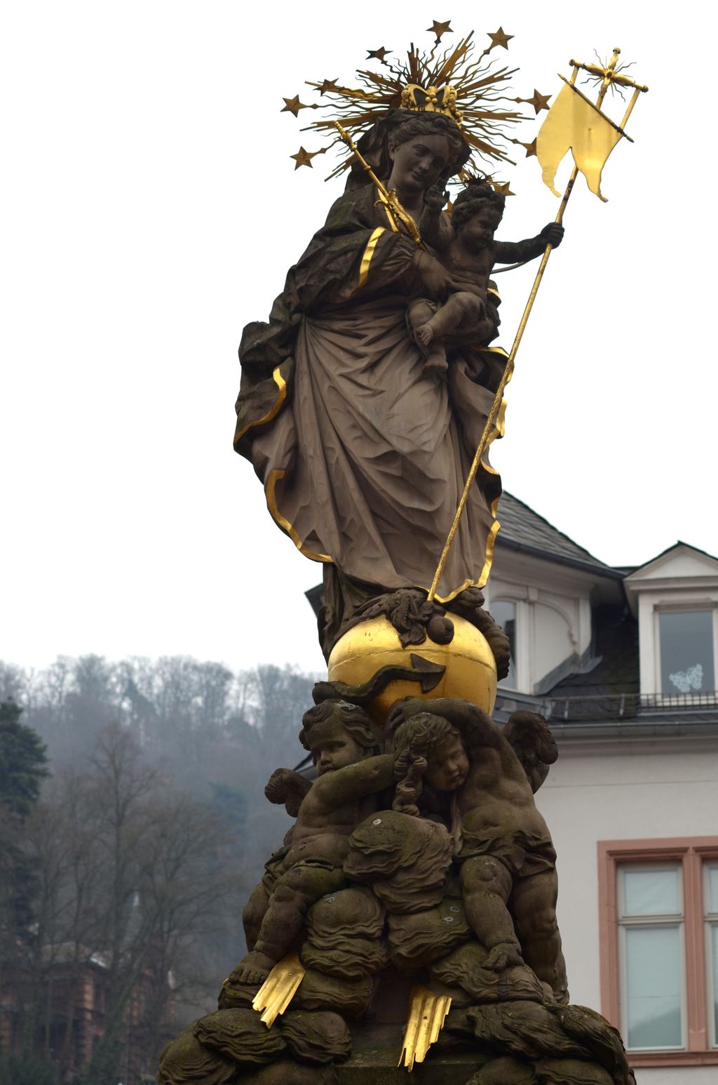 Die Kornmarkt-Madonna Heidelberg: Ein religiöses Symbol - Heidelberg ...